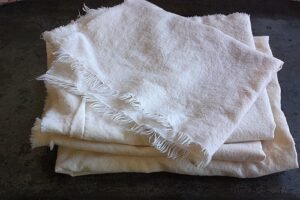 Guide to Cheese Cloth: Uses, Benefits, and Buying Tips
